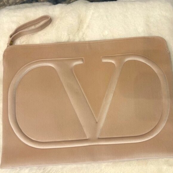 Valentino | Accessories | Valentino Nudeblush Laptop Bag With Wrist ...